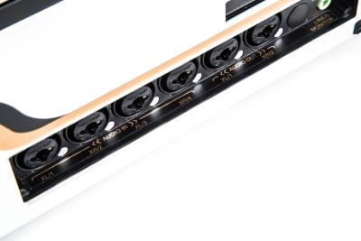 China 12 Channel Built-in Switcher Network Portable HD Video Recording And Broadcasting All In One Machine for sale