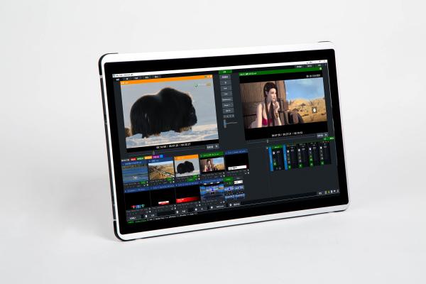 Quality 16G RAM 8K 2 Channel Live Streaming Broadcast Machine with 17.3 and 4.3 Inch for sale
