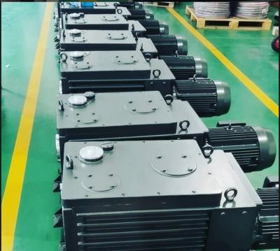 Cina un'alta velocità Vane Vacuum Pump rotatoria 25 la L olio di 275 m3/h ha bisogno di 7,5 chilowatt, pulsometro rotatorio lubrificato della pala in vendita