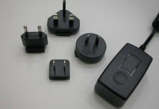 China 12V 1.25A Switching Adapter with Interchangeable AC Plug EU, USA, UK, Au for sale