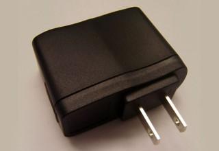 China 5V 2A USB switching power adapter or charger with USA plug with CUL+UL, FCC, CEC VI for sale
