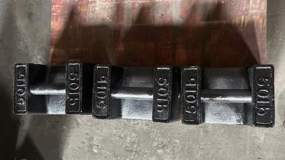 China Standard Cast Iron Test Weights 25lb 50lb Rectangular Weight Elevator Load Block Calibration Weight for sale