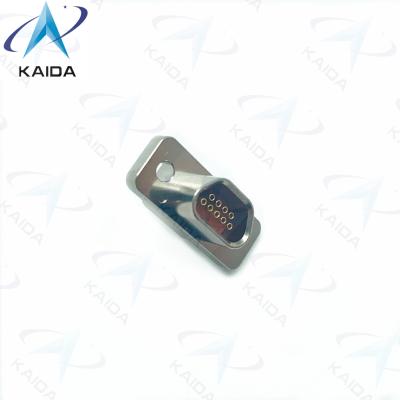 China Conectores rectangulares de larga duración con tensión nominal de 500V -55 a 125°C M83513/02-AN 9 pines en venta