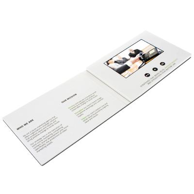 China High Resolution LCD Video Folder with 5.0” Screen 1920 X 1080 Pixels Resolution CMYK Printing for sale