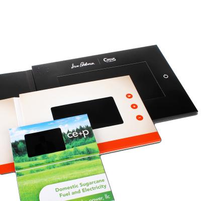 中国 600mAh～6000mAhバッテリー容量とUSBケーブルビデオアップロード機能を備えたカスタムフラッシュLCDビデオブック 販売のため