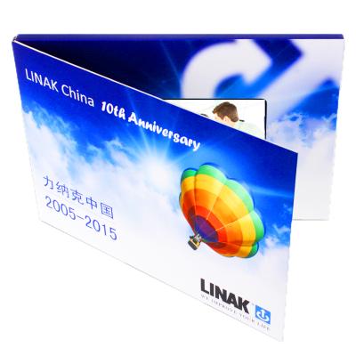 Cina Brochure video digitale 128MB-32GB Capacità di memoria e formato immagine PNG per una promozione efficace del business in vendita