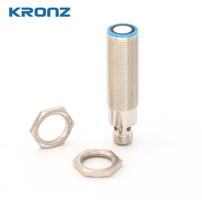 Technical diagram of ultrasonic sensor dimensions and specifications