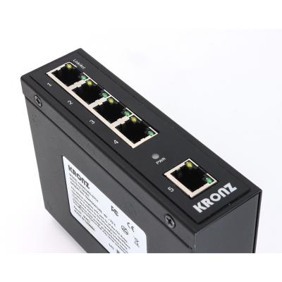 China Switches Ethernet Industriales sin ventilador de 5 puertos no gestionados 100 Base-TX Din Rail Poe en venta