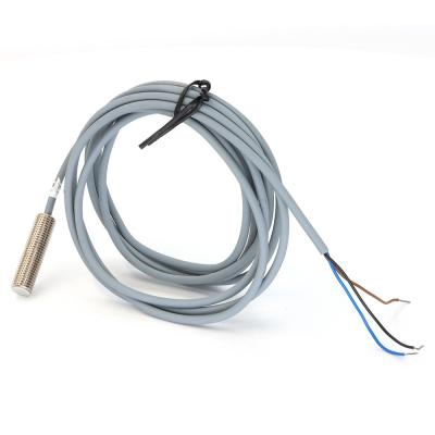China Cylindrical M8 Inductive Sensor 3mm Detection Distance NPN NC 2m Cable for sale