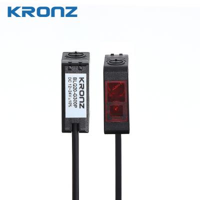China Through Beam Photoelectric Sensors 40mm - 300mm Sensing Distance NPN / PNP Control output for sale