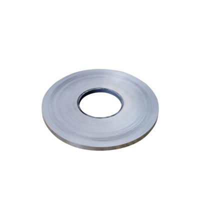 Cina 18650 una materia prima di 32650 batterie, striscia d'acciaio nichelata di 10mm in vendita