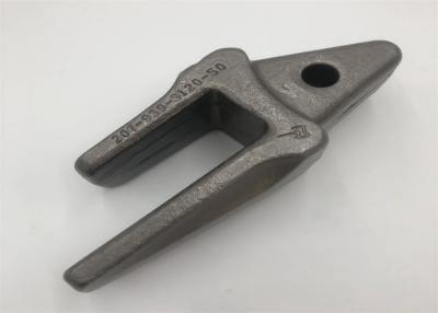 Cina PC300 Komatsu Bucket Teeth And Adapters 207-939-3120-40 207-939-3120-45 207-939-3120-50 in vendita