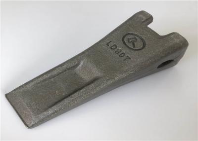 中国 Heat Treated Tempered Steel Rock Bucket Teeth SY60 SY60RC LD60T LD60RC 販売のため