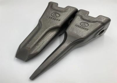 中国 Forged bucket teeth of large excavator for excavator spare parts V480/14553244RC/14553244TL 販売のため
