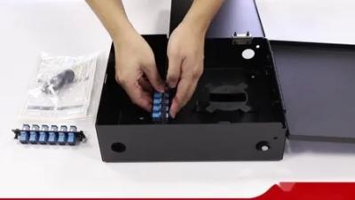 중국 고밀도 광섬유 네트워크를 위한 지르코니아 세라믹 슬리브, 알루미늄 바디 및 MTP/MPO 표준 준수 MTP-LC 카세트 모듈 판매용