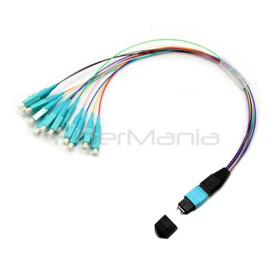 Cina Cavo patch cord MPO MTP a LC con fibra a nastro a 12 fibre, cavo da 0,9 mm e fanout a 12 colori in vendita