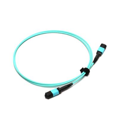 Cina Cavo tronco MPO ad alte prestazioni con perdita massima di 0,35 dB 150 m a 850 nm e 400 m a 850 nm per data center in vendita
