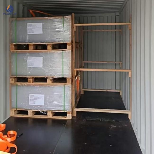 Acrylic sheet pallet packaging for shipping