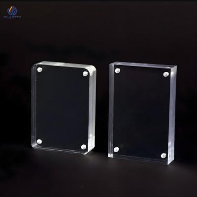 China Magnetic Acrylic Picture Frame 8mm Thickness Clear Standing Frame Customizable for sale
