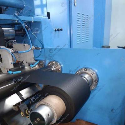 Cina Elettrodo a secco della batteria al litio che fa la macchina per la formatura di film della pressa a caldo della macchina in vendita