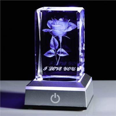 China Crystal Engraved Rose Birthday Gift Home Decor Sculpture Cube With LED Base for sale