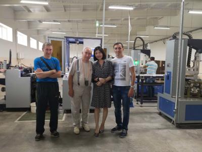 Cina Macchina rigida mobile della scatola con velocità di 26pc per macchina minuscola dell'incartonamento del regalo in vendita