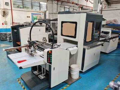 Cina Macchina rigida magnetica completamente automatica dell'incartonamento del regalo di nozze con il posizionamento visivo in vendita