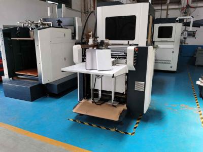 Cina Posizionamento visivo rigido di Tray Rigid Box Making Machine 0.2mm della copertura in vendita