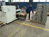 China 2KW Automatic Paper Box Corner Pasting Machine for sale