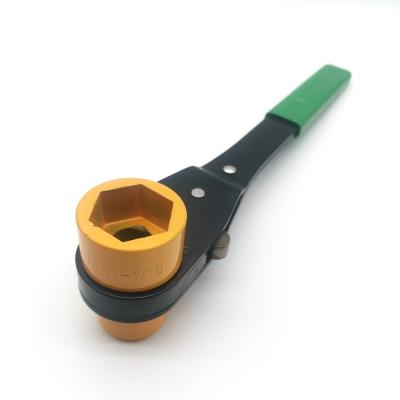 China Hot Sale USA Lineman Wrench Tool Bolt-through Two-sized Socket Wrench with Soft Grip Handle for sale