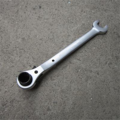 China Steel Silver Three Sizes in One Scaffolding Ratchet Wrench 19mm 22mm 3/4" 7/8" Socket Wrench with 22mm Open End fo USA for sale