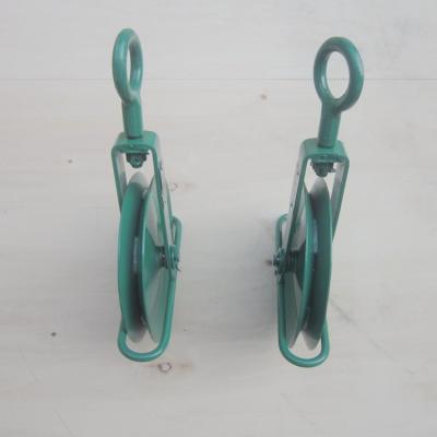 China Green Powder Coating SWL250kgs BLC 1000kgs Gin Wheel 10" Pulley for Scaffolding for sale