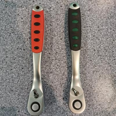 China DIN 3122 1000 N.m 1/2" Quick Release Ratchet Wrench Socket Ratchet Handle with Comfort Grip for sale