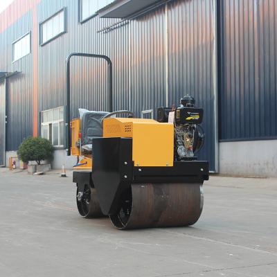 Cina 20KN Forza eccitante 70HZ Frequenza di vibrazione Roller stradale diesel per esigenze di compattazione in vendita