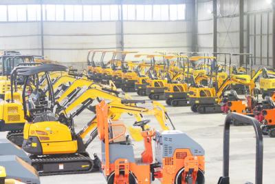 China Krachtige HUAQI mini graafmachine met Eaton hydraulische cilinder en 1800 kg machinegewicht Te koop