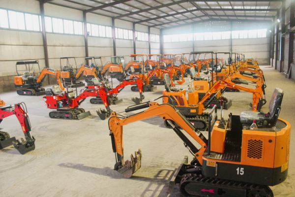 Quality Small Size Outdoor Construction Budget Micro Bagger with Canopy and 1100mm Track for sale