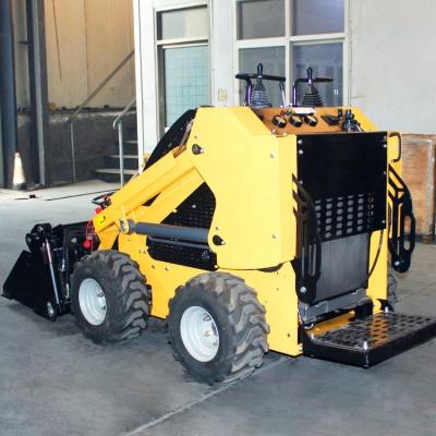 Cina Caricatore a trasloco originale a movimento diretto di tipo Skid Steer con peso di esercizio di 375 kg in vendita