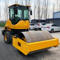China Industrial Compactor Machine For Road Construction With Continuously Variable Speed for sale