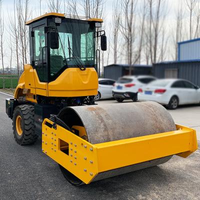 China Máquina de compactação industrial para construção de estradas com velocidade continuamente variável à venda