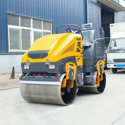 China 2t hydraulische dubbeltrommel vibreerbare wegrolmachine voor het compacteren van mini-asfalt Te koop