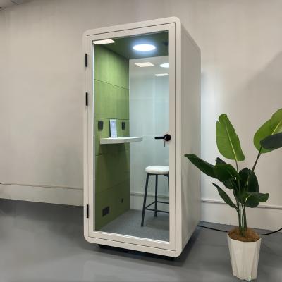 China Portable Soundproof Office Pod with Ergonomic Design and 110-240V Power for Single Person Use for sale