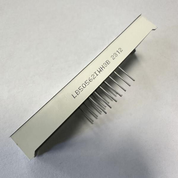 0Display a LED a 7 segmenti da 56 pollici con 5 cifre per letture numeriche accurate