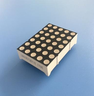 Cina Riga Anodo Colonna Catodo Display LED a matrice di punti rosso super brillante in vendita