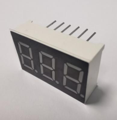 中国 デジタル計器パネル用、コモンカソード超高輝度グリーン0.56インチ3桁7セグメントLEDディスプレイ 販売のため