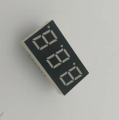 中国 デジタル計器パネル用、コモンカソード超高輝度グリーン0.56インチ3桁7セグメントLEDディスプレイ 販売のため