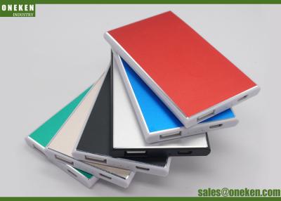 China 2000mAh Li-Polymer Power Bank  Black / Red High Compatibility For Digital Cameras for sale
