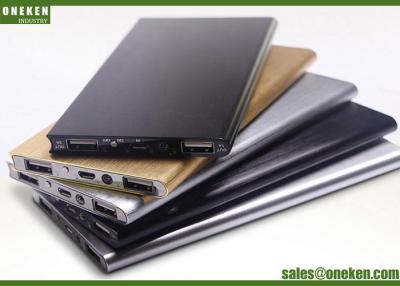China Dual USB Ports Fast Charging Power Bank 8000mAh With Aluminum Alloy Case for sale