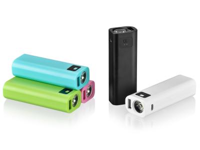 China Fashion Dropship 18650 Power Bank With LED Light Telephone Battery 2600mAh for sale