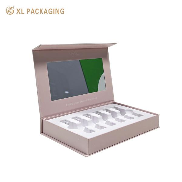 Quality Cardboard Premade Gift Boxes Eco Friendly Hardcover Gift Box With Magnetic Lid for sale