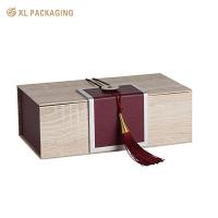 China Custom Foldable Wine Gift Box with Handle Button Closure and Cardboard Storage Packaging for sale